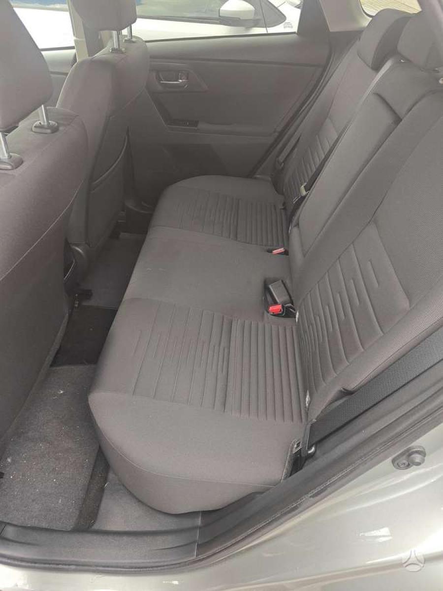 Pelēks Toyota Auris 2017 Klaipėda, ar dzinēja tilpumu 1.60 L un nobraukumu 233 tūkst. km par 5980 €, foto 9 vietnē AUTOMOTO.COM.LV