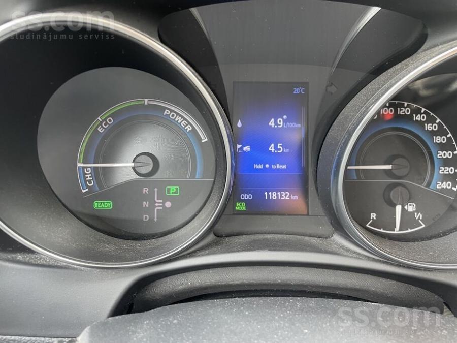 Pelēks Toyota Auris 2017 Limbaži, ar dzinēja tilpumu 1.80 L un nobraukumu 118 tūkst. km par 12000 €, foto 12 vietnē AUTOMOTO.COM.LV