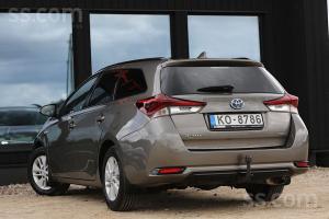 Pelēks Toyota Auris 2017 Tukums, ar dzinēja tilpumu 1.80 L un nobraukumu 284 tūkst. km par 8890 €, foto 5 vietnē AUTOMOTO.COM.LV