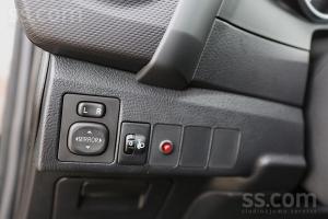 Pelēks Toyota Auris 2017 Tukums, ar dzinēja tilpumu 1.80 L un nobraukumu 284 tūkst. km par 8890 €, foto 17 vietnē AUTOMOTO.COM.LV