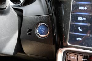 Pelēks Toyota Auris 2017 Tukums, ar dzinēja tilpumu 1.80 L un nobraukumu 284 tūkst. km par 8890 €, foto 18 vietnē AUTOMOTO.COM.LV