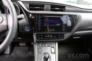 Pelēks Toyota Auris 2017 Tukums, ar dzinēja tilpumu 1.80 L un nobraukumu 284 tūkst. km par 8890 €, foto 19 vietnē AUTOMOTO.COM.LV