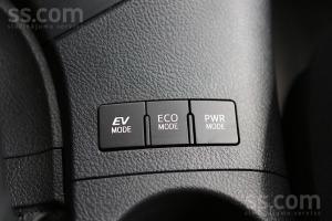 Pelēks Toyota Auris 2017 Tukums, ar dzinēja tilpumu 1.80 L un nobraukumu 284 tūkst. km par 8890 €, foto 22 vietnē AUTOMOTO.COM.LV