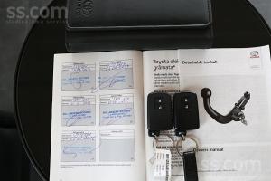 Pelēks Toyota Auris 2017 Tukums, ar dzinēja tilpumu 1.80 L un nobraukumu 284 tūkst. km par 8890 €, foto 33 vietnē AUTOMOTO.COM.LV
