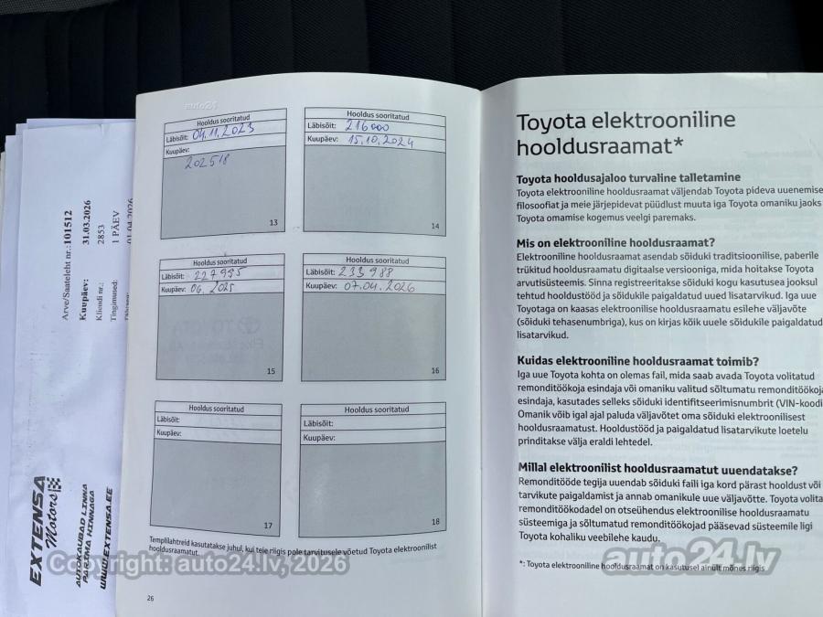 Серый Тойота Аурис 2017 в Тарту, объемом двигателя 1.60 л и пробегом 238 тыс. км за 8800 €, фото 13 на AUTOMOTO.COM.LV