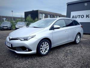 Pelēks Toyota Auris 2018 Viļņa, ar dzinēja tilpumu 1.60 L un nobraukumu 127 tūkst. km par 13999 €, foto 2 vietnē AUTOMOTO.COM.LV