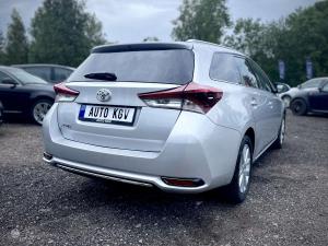 Pelēks Toyota Auris 2018 Viļņa, ar dzinēja tilpumu 1.60 L un nobraukumu 127 tūkst. km par 13999 €, foto 5 vietnē AUTOMOTO.COM.LV