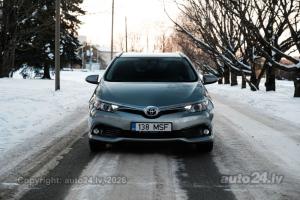 Pelēks Toyota Auris 2018 Tartu, ar dzinēja tilpumu 1.60 L un nobraukumu 119 tūkst. km par 11590 €, foto  vietnē AUTOMOTO.COM.LV