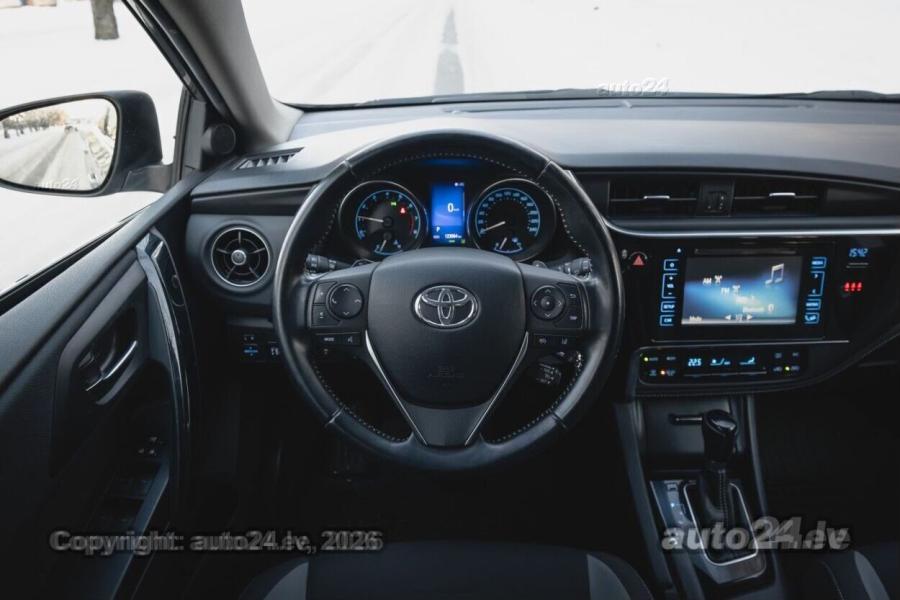 Pelēks Toyota Auris 2018 Tartu, ar dzinēja tilpumu 1.60 L un nobraukumu 119 tūkst. km par 10999 €, foto 6 vietnē AUTOMOTO.COM.LV