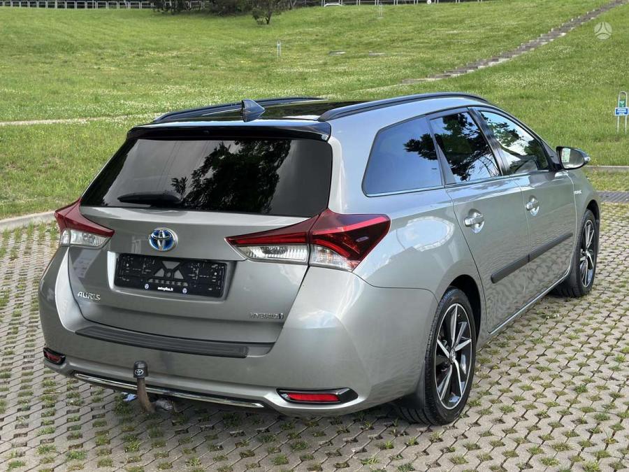 Pelēks Toyota Auris 2018 Kauņa, ar dzinēja tilpumu 1.80 L un nobraukumu 230 tūkst. km par 10950 €, foto 8 vietnē AUTOMOTO.COM.LV