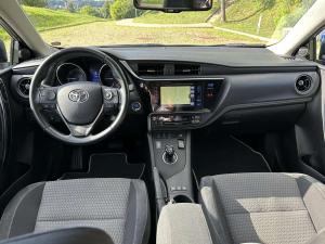 Pelēks Toyota Auris 2018 Kauņa, ar dzinēja tilpumu 1.80 L un nobraukumu 230 tūkst. km par 10950 €, foto 11 vietnē AUTOMOTO.COM.LV