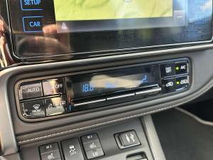 Pelēks Toyota Auris 2018 Kauņa, ar dzinēja tilpumu 1.80 L un nobraukumu 230 tūkst. km par 10950 €, foto 14 vietnē AUTOMOTO.COM.LV