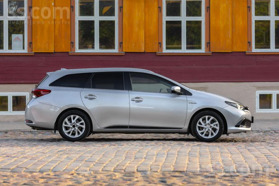 Pelēks Toyota Auris 2018 Jelgava, ar dzinēja tilpumu 1.80 L un nobraukumu 237 tūkst. km par 9700 €, foto 6 vietnē AUTOMOTO.COM.LV