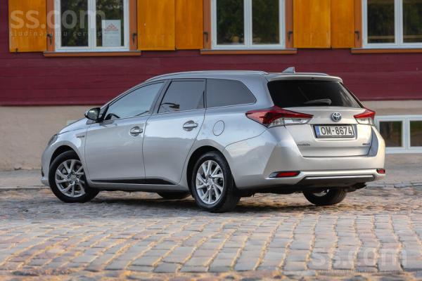 Pelēks Toyota Auris 2018 Jelgava, ar dzinēja tilpumu 1.80 L un nobraukumu 237 tūkst. km par 9700 €, foto 8 vietnē AUTOMOTO.COM.LV
