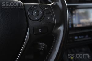 Pelēks Toyota Auris 2018 Jelgava, ar dzinēja tilpumu 1.80 L un nobraukumu 237 tūkst. km par 9700 €, foto 15 vietnē AUTOMOTO.COM.LV