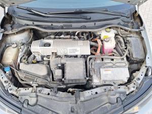 Grey Toyota Auris 2018 in Vilkaviskis, with an engine capacity of 1.80 L and mileage of 250 thousand km for 11200 €, photo 27 on AUTOMOTO.COM.LV