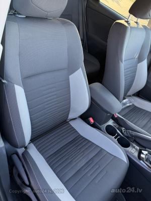Grey Toyota Auris 2018 in Tallinn, with an engine capacity of 1.60 L and mileage of 94 thousand km for 12500 €, photo 22 on AUTOMOTO.COM.LV