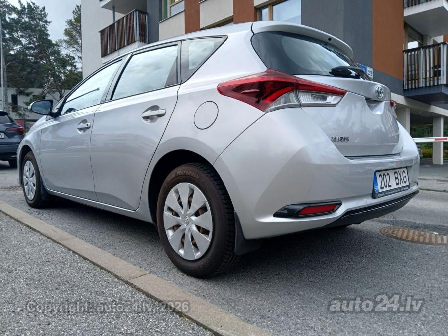 Pelēks Toyota Auris 2018 Tallina, ar dzinēja tilpumu 1.60 L un nobraukumu 163 tūkst. km par 10400 €, foto 8 vietnē AUTOMOTO.COM.LV