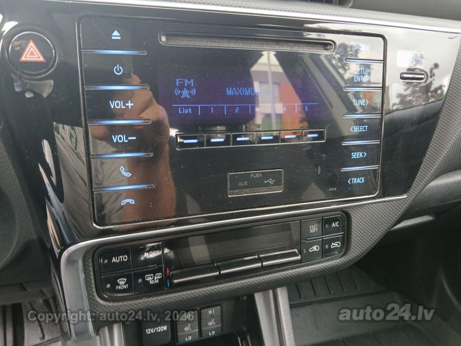 Pelēks Toyota Auris 2018 Tallina, ar dzinēja tilpumu 1.60 L un nobraukumu 163 tūkst. km par 10400 €, foto 14 vietnē AUTOMOTO.COM.LV
