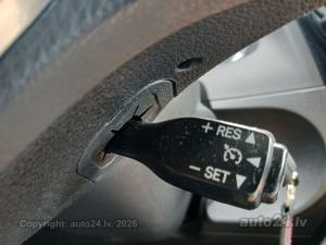 Pelēks Toyota Auris 2018 Tallina, ar dzinēja tilpumu 1.60 L un nobraukumu 163 tūkst. km par 10400 €, foto 21 vietnē AUTOMOTO.COM.LV