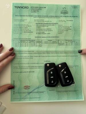 Серый Тойота Аурис 2019 в Клайпеда, объемом двигателя 1.60 л и пробегом 113 тыс. км за 14555 €, фото 31 на AUTOMOTO.COM.LV