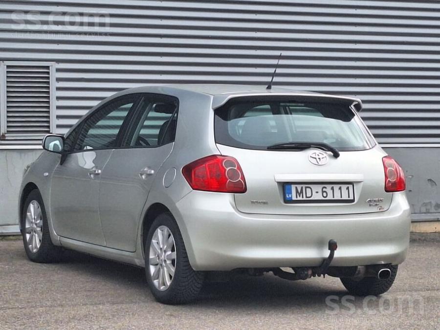 Toyota Auris 2007 Rīga, ar dzinēja tilpumu 2.20 L un nobraukumu 320 tūkst. km par 1750 €, foto 7 vietnē AUTOMOTO.COM.LV