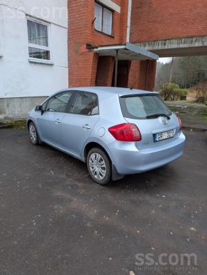 Toyota Auris 2007 Cēsis, ar dzinēja tilpumu 1.60 L un nobraukumu 253 tūkst. km par 2300 €, foto 2 vietnē AUTOMOTO.COM.LV