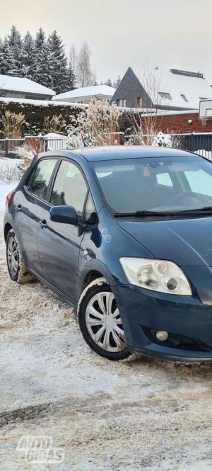Toyota Auris 2007 in Vilnius, with an engine capacity of 2.00 L and mileage of 294 thousand km for 1950 €, photo 9 on AUTOMOTO.COM.LV