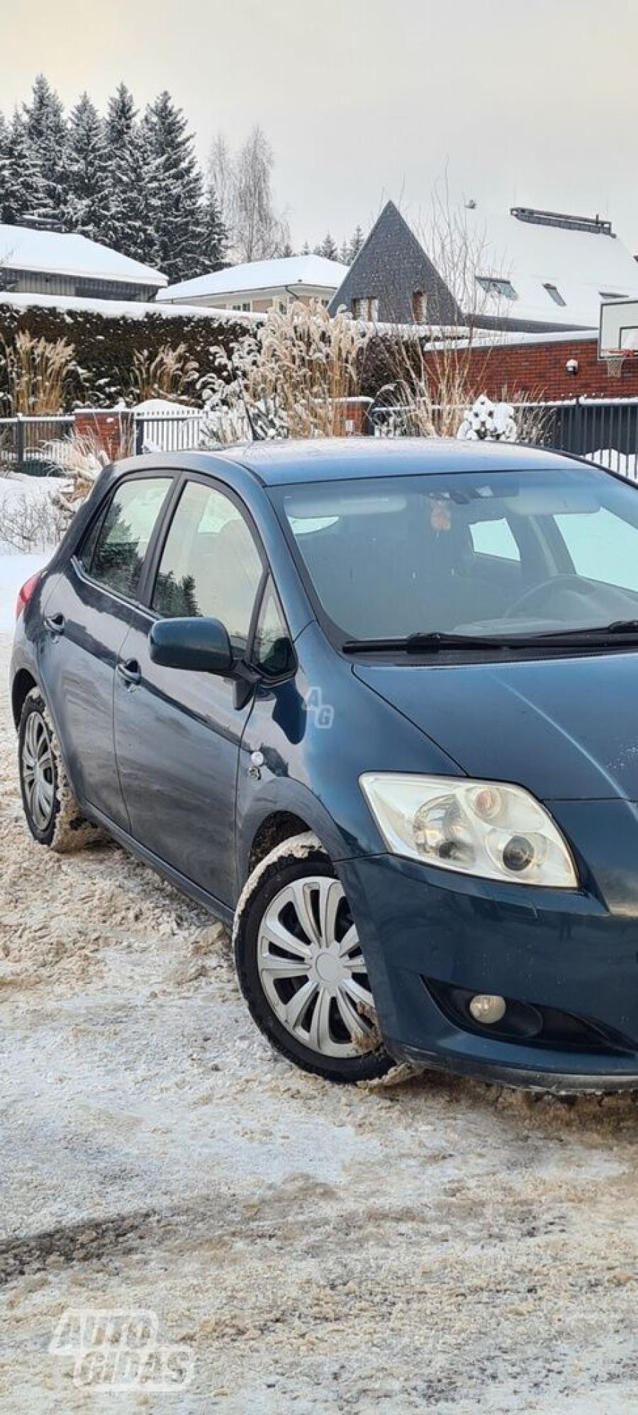 Toyota Auris 2007 in Vilnius, with an engine capacity of 2.00 L and mileage of 294 thousand km for 1950 €, photo 9 on AUTOMOTO.COM.LV