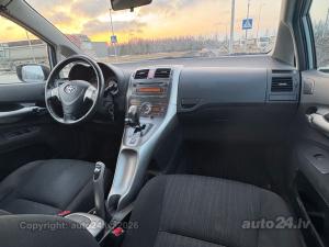 Toyota Auris 2007 Rapla, ar dzinēja tilpumu 1.40 L un nobraukumu 247 tūkst. km par 1750 €, foto 13 vietnē AUTOMOTO.COM.LV