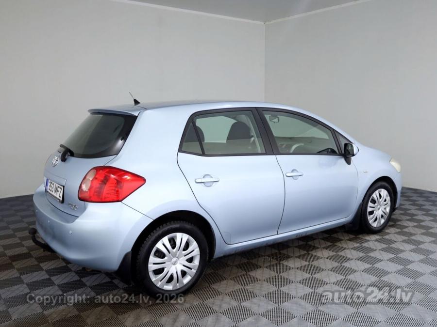 Toyota Auris 2007 in Tallinn, with an engine capacity of 1.40 L and mileage of 247 thousand km for 2499 €, photo 3 on AUTOMOTO.COM.LV
