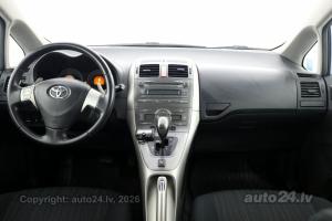 Toyota Auris 2007 in Tallinn, with an engine capacity of 1.40 L and mileage of 247 thousand km for 2499 €, photo 5 on AUTOMOTO.COM.LV