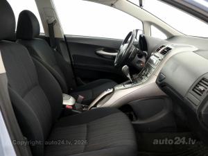 Toyota Auris 2007 in Tallinn, with an engine capacity of 1.40 L and mileage of 247 thousand km for 2499 €, photo 6 on AUTOMOTO.COM.LV