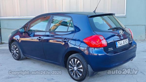 Toyota Auris 2007 Tallina, ar dzinēja tilpumu 1.60 L un nobraukumu 99 tūkst. km par 3600 €, foto 4 vietnē AUTOMOTO.COM.LV