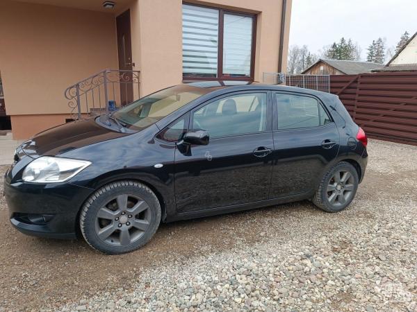 Toyota Auris 2007 Viļņa, ar dzinēja tilpumu 2.00 L un nobraukumu 415 tūkst. km par 1850 €, foto 4 vietnē AUTOMOTO.COM.LV