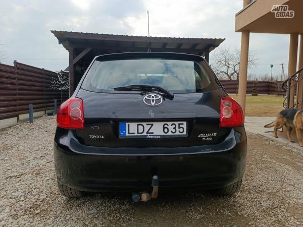 Toyota Auris 2007 Viļņa, ar dzinēja tilpumu 2.00 L un nobraukumu 415 tūkst. km par 1850 €, foto 6 vietnē AUTOMOTO.COM.LV