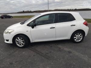 Toyota Auris 2007 Telšiai, ar dzinēja tilpumu 1.40 L un nobraukumu 341 tūkst. km par 1950 €, foto 3 vietnē AUTOMOTO.COM.LV