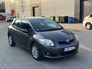 Toyota Auris 2007 in Vilnius, with an engine capacity of 2.00 L and mileage of 309 thousand km for 1999 €, photo 3 on AUTOMOTO.COM.LV