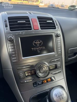 Toyota Auris 2007 in Vilnius, with an engine capacity of 2.00 L and mileage of 309 thousand km for 1999 €, photo 10 on AUTOMOTO.COM.LV