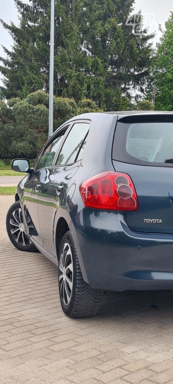Toyota Auris 2007 Viļņa, ar dzinēja tilpumu 2.00 L un nobraukumu 319 tūkst. km par 2250 €, foto 9 vietnē AUTOMOTO.COM.LV
