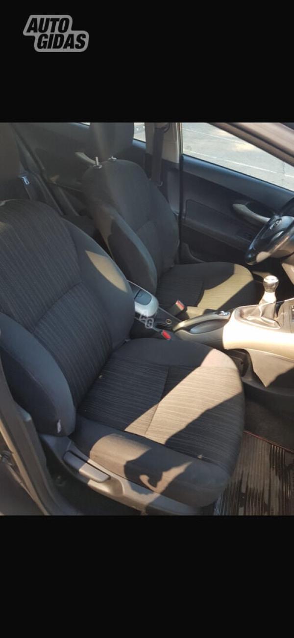 Toyota Auris 2007 Klaipėda, ar dzinēja tilpumu 1.40 L un nobraukumu 308 tūkst. km par 680 €, foto 8 vietnē AUTOMOTO.COM.LV