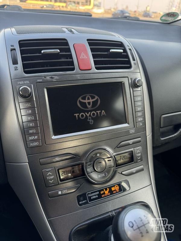 Toyota Auris 2007 Viļņa, ar dzinēja tilpumu 2.00 L un nobraukumu 306 tūkst. km par 1800 €, foto 9 vietnē AUTOMOTO.COM.LV