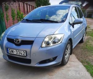 Toyota Auris 2007 Daugavpils, ar dzinēja tilpumu 1.60 L un nobraukumu 116 tūkst. km par 2300 €, foto  vietnē AUTOMOTO.COM.LV