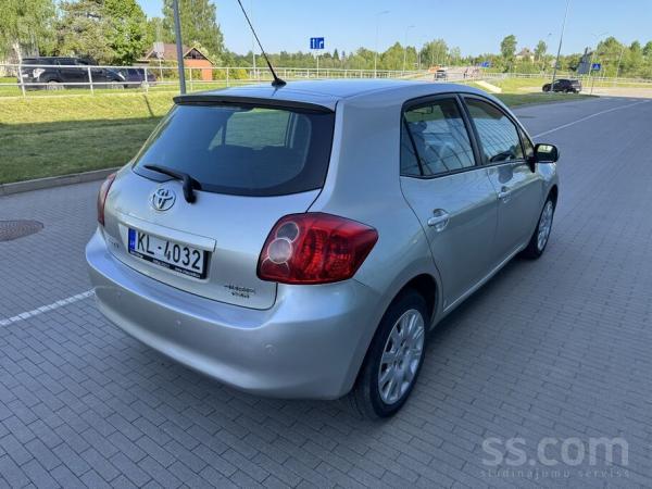Toyota Auris 2007 Rēzekne, ar dzinēja tilpumu 2.00 L un nobraukumu 385 tūkst. km par 2050 €, foto 6 vietnē AUTOMOTO.COM.LV