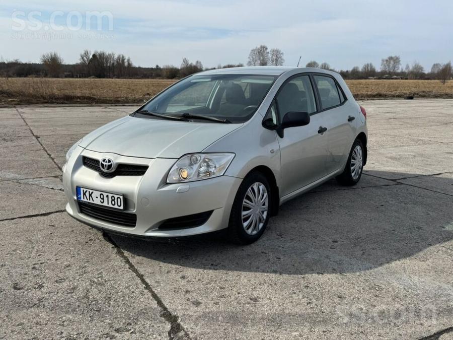 Toyota Auris 2007 in Riga, with an engine capacity of 1.60 L and mileage of 0 thousand km for 2499 €, photo 1 on AUTOMOTO.COM.LV