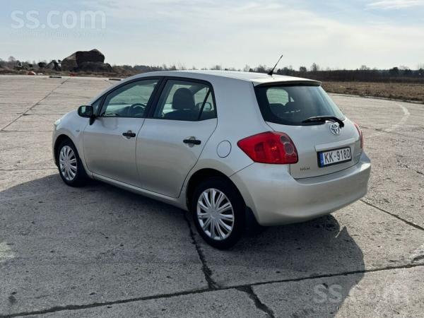 Тойота Аурис 2007 в Рига, объемом двигателя 1.60 л и пробегом 0 тыс. км за 2499 €, фото 3 на AUTOMOTO.COM.LV