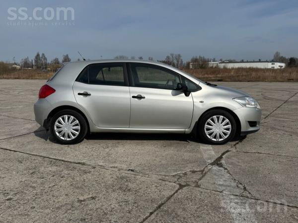 Тойота Аурис 2007 в Рига, объемом двигателя 1.60 л и пробегом 0 тыс. км за 2499 €, фото 6 на AUTOMOTO.COM.LV
