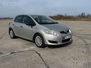 Toyota Auris 2007 in Riga, with an engine capacity of 1.60 L and mileage of 0 thousand km for 2499 €, photo 8 on AUTOMOTO.COM.LV