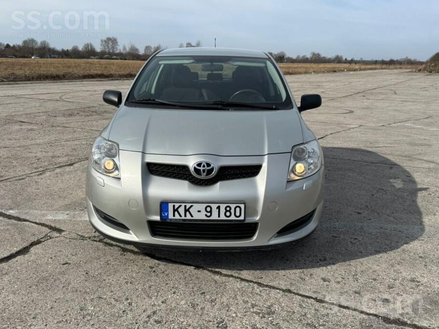 Toyota Auris 2007 in Riga, with an engine capacity of 1.60 L and mileage of 0 thousand km for 2499 €, photo 9 on AUTOMOTO.COM.LV