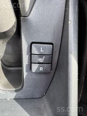 Toyota Auris 2007 in Riga, with an engine capacity of 1.60 L and mileage of 0 thousand km for 2499 €, photo 14 on AUTOMOTO.COM.LV